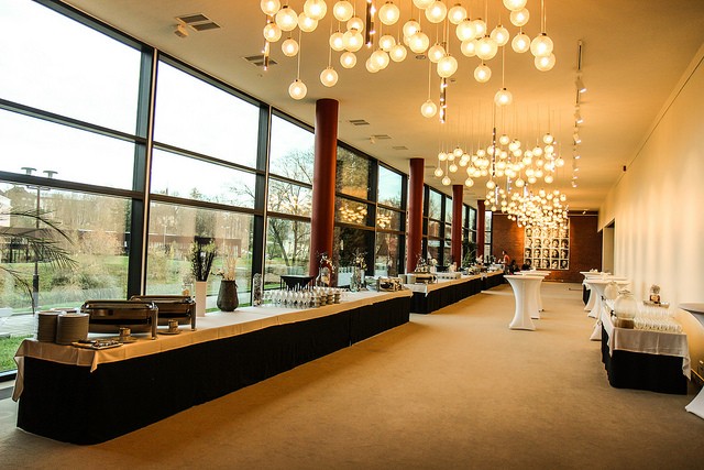 Ruumide rent - Ugala Teater