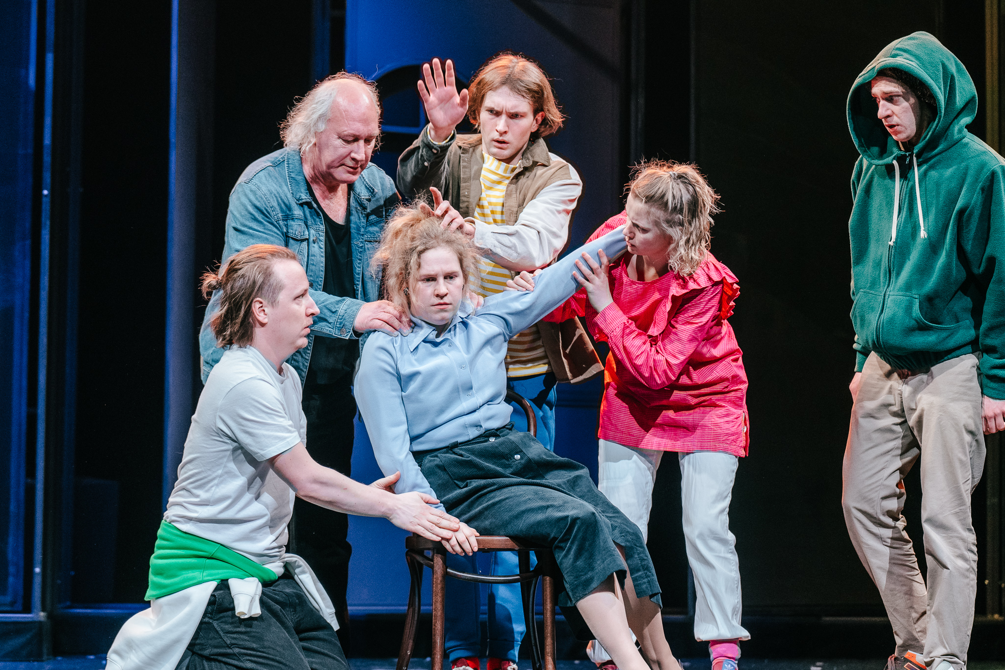 Mirko Rajas toob Ugala publiku ette koguperelavastuse “Laste hotell ...