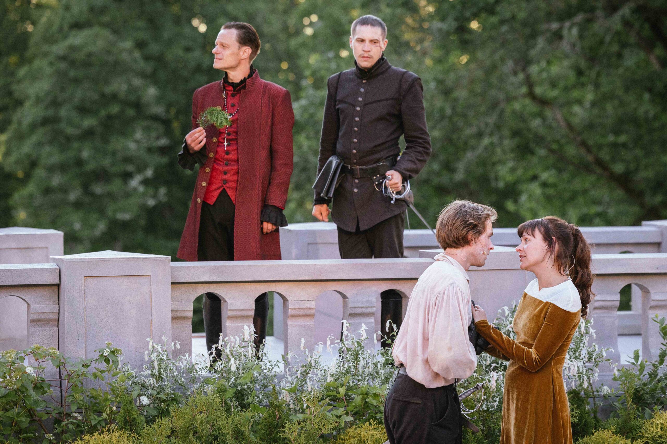 Viimasteks kordadeks naasevad lavale "Kolme musketäri" etendused Õisu ...